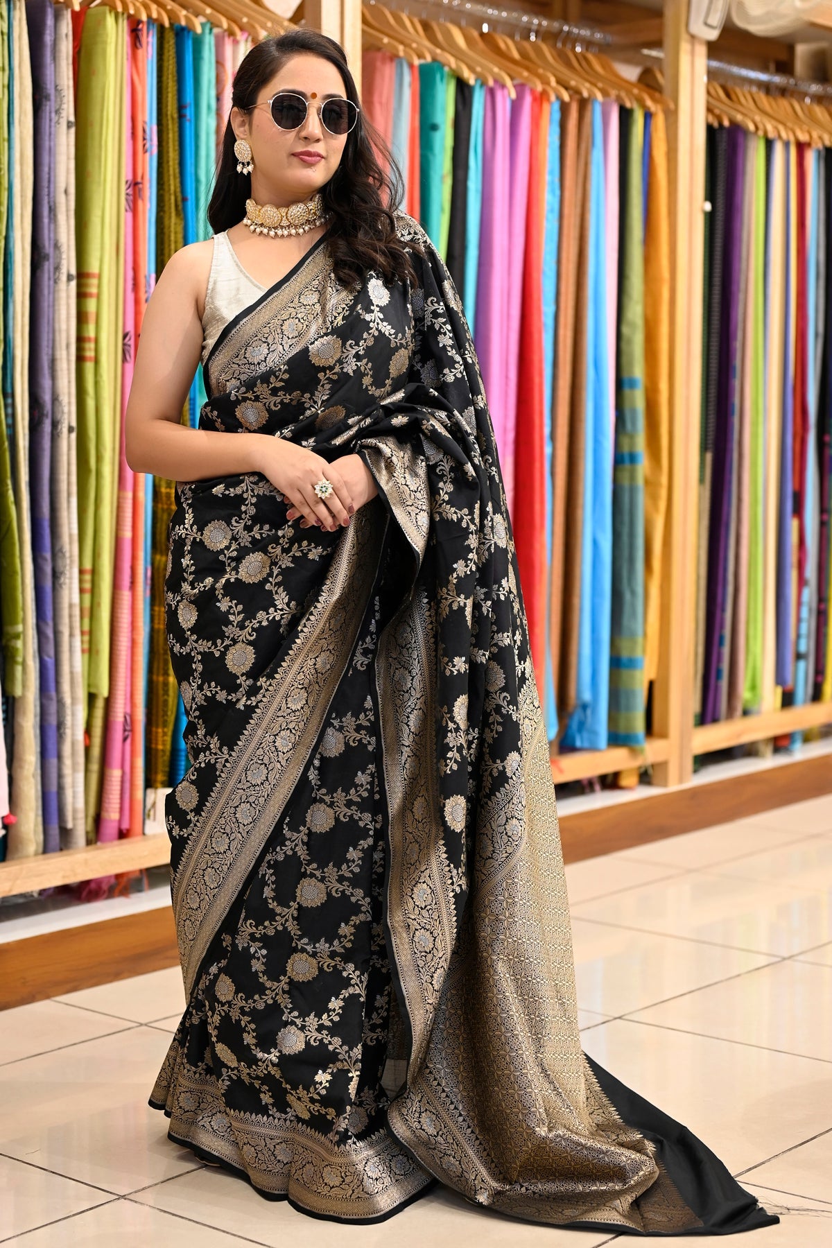Black Katan Silk Woven Banarasi Silk Saree With Meena Work – BharatSthali