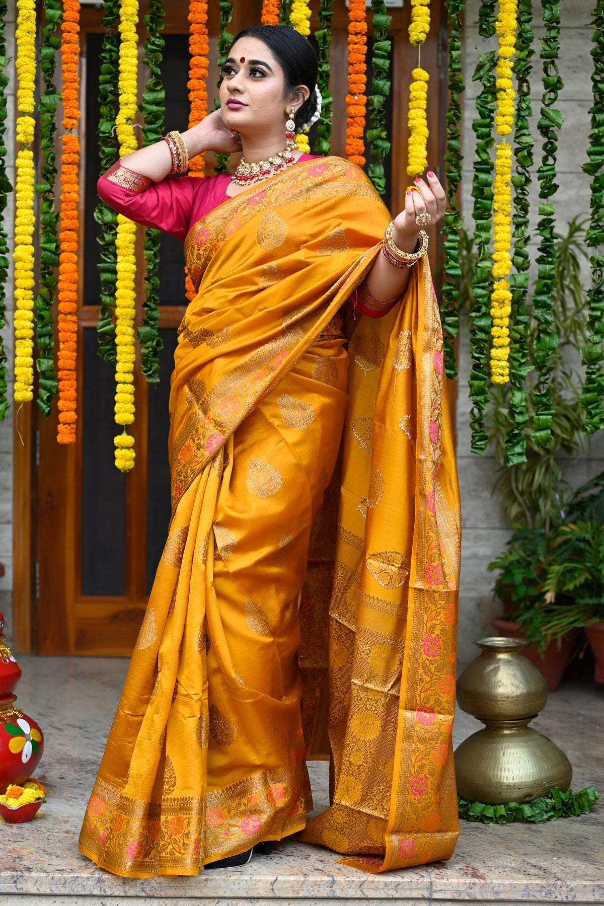 Mustard Yellow Color Handloom Pure Banarasi Silk Saree. – BharatSthali